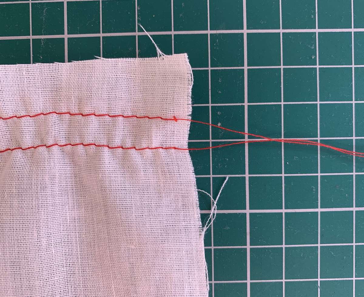 How To Gather Fabric On A Sewing Machine
