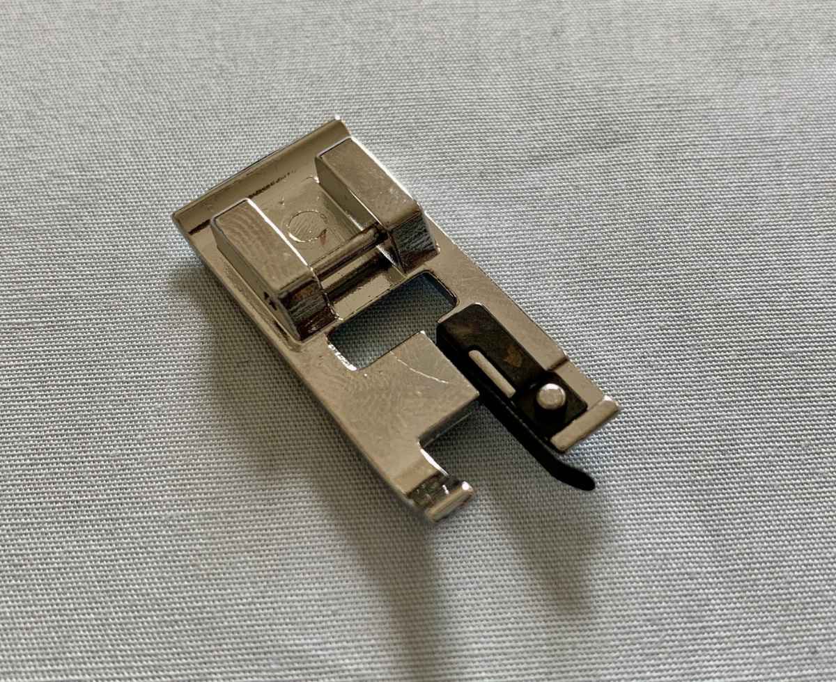 A Guide To Sewing Machine Feet