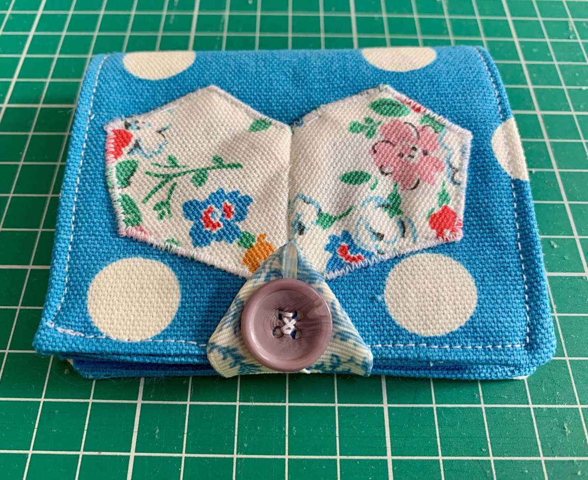 How To Make A Sewing Needle Case